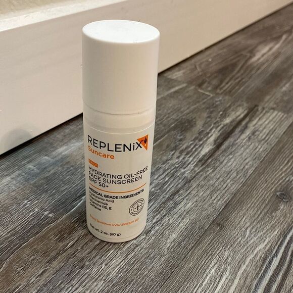 Replenix | Skincare | Replenix Daily Hydrating Oilfreeface Sunscreen ...